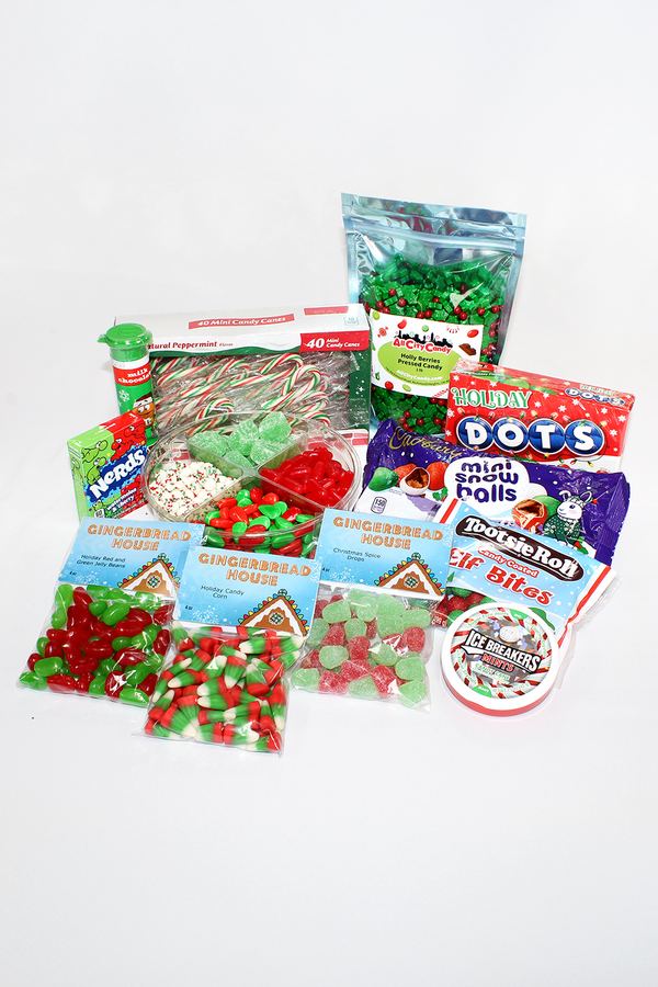 Building Magic: 4 Creative Color Themes for Your DIY Gingerbread House ...